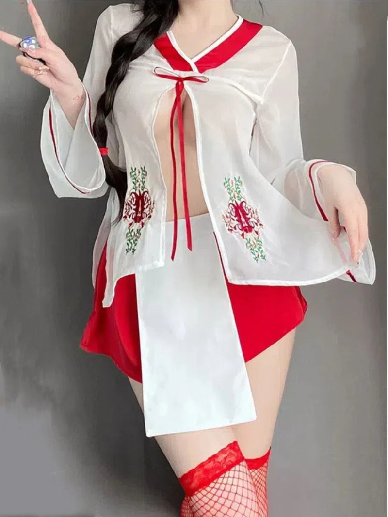 Japanese Shrine Maiden Costume – YOMORIO