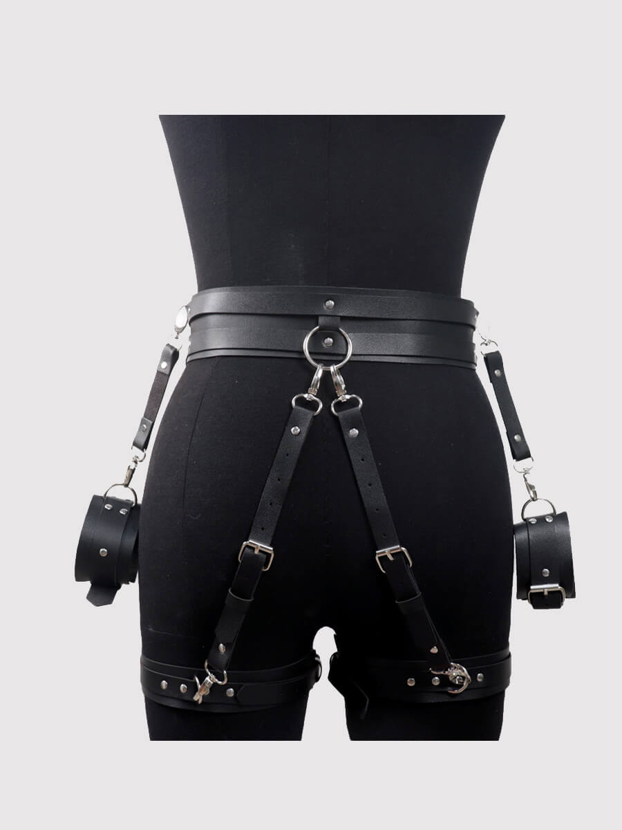 Leather Garter Harness Set – YOMORIO